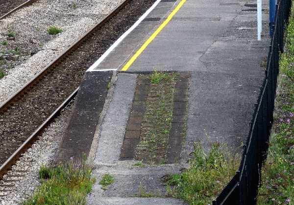 Route Building Tutorial 16: Platform Ramps | BVE Cornwall